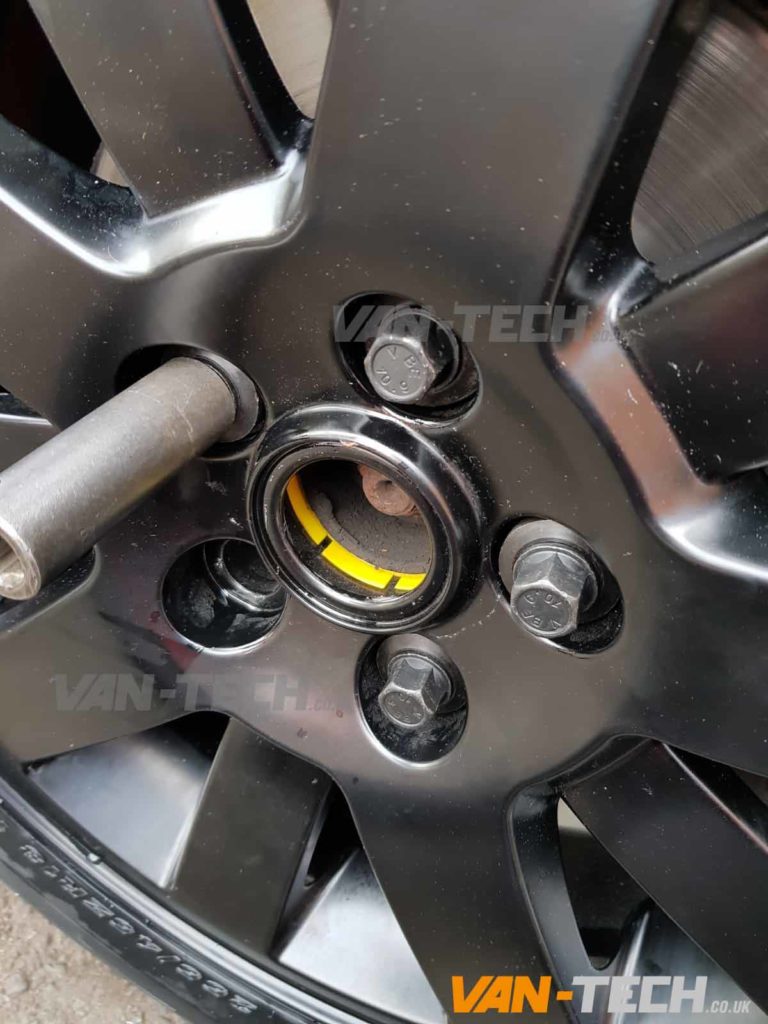 Range Rover to VW T5 T5.1 T6 T6.1 Alloy Wheel Conversion Kit | Van-Tech