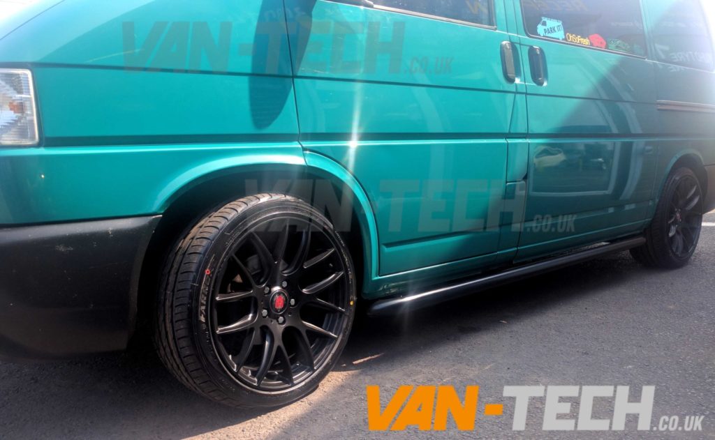 VW Transporter T4 fitted with Alloy Wheels and Side Bars | Van-Tech