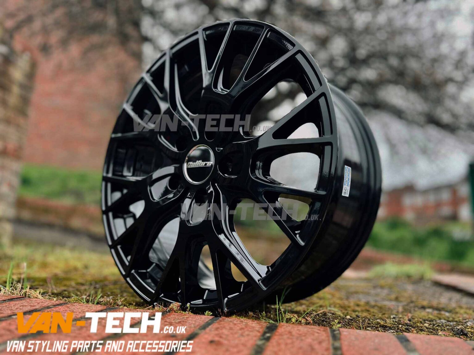 VW Transporter T6 61 Calibre Crusade Alloy Wheels 18″ Gloss Black