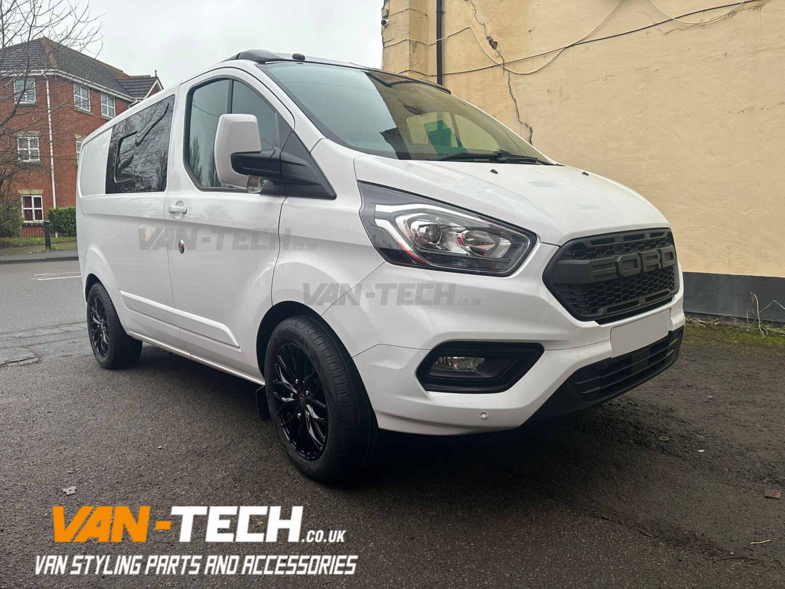 Wolfrace Wolfsburg 18" Gloss Black Alloy Wheels and a set of Continental