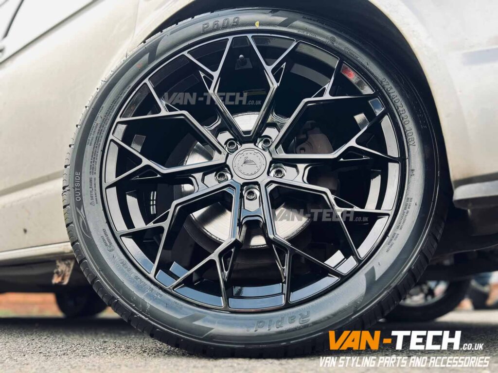 JBW Gloss Black Venom Alloy Wheels 20" and a set of Tyres